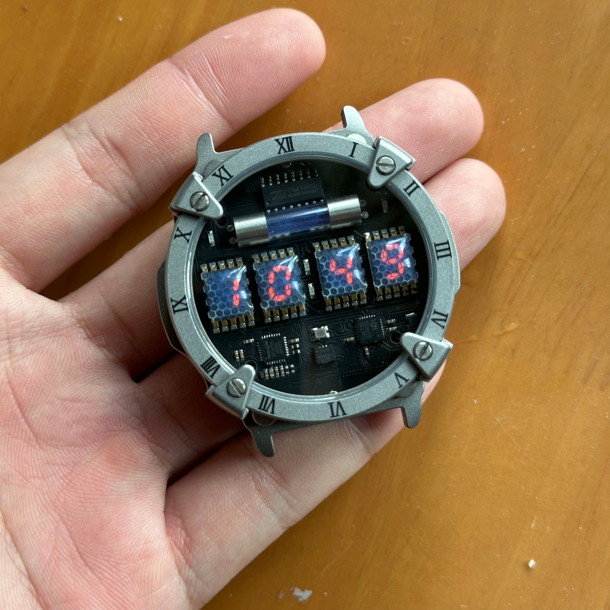 Nixie Watch 2 - Titanium - MXGZS