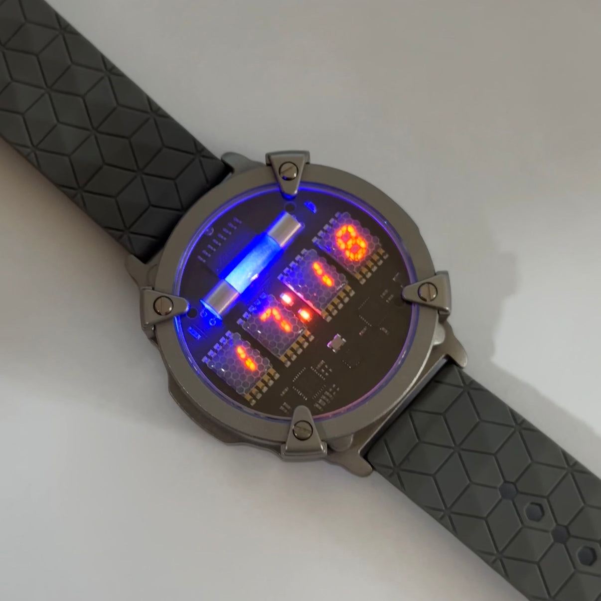 Nixie Tube Watch Ⅱ - Titanium -Handmade- Metro watch - MXGZS - Cyberpunk