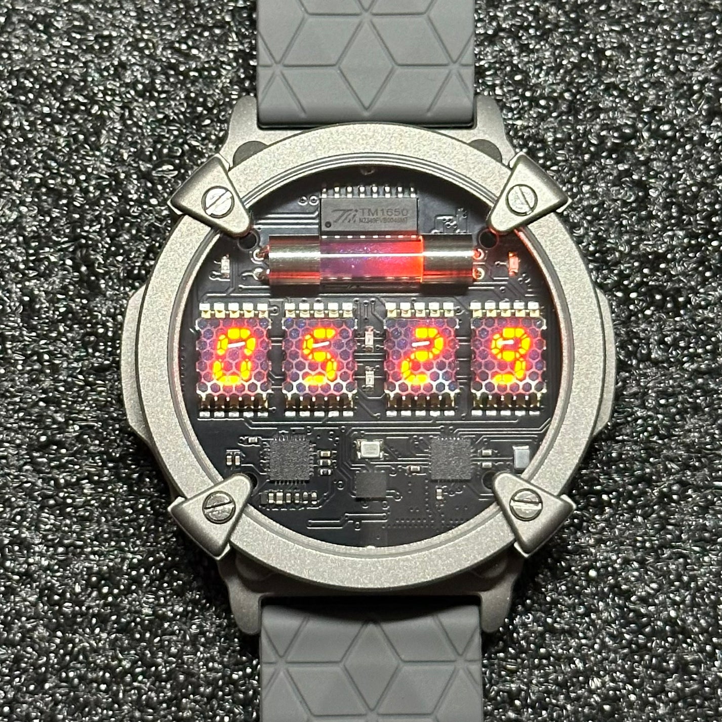 Nixie Tube Watch Ⅱ - Titanium -Handmade- Metro watch - MXGZS - Cyberpunk