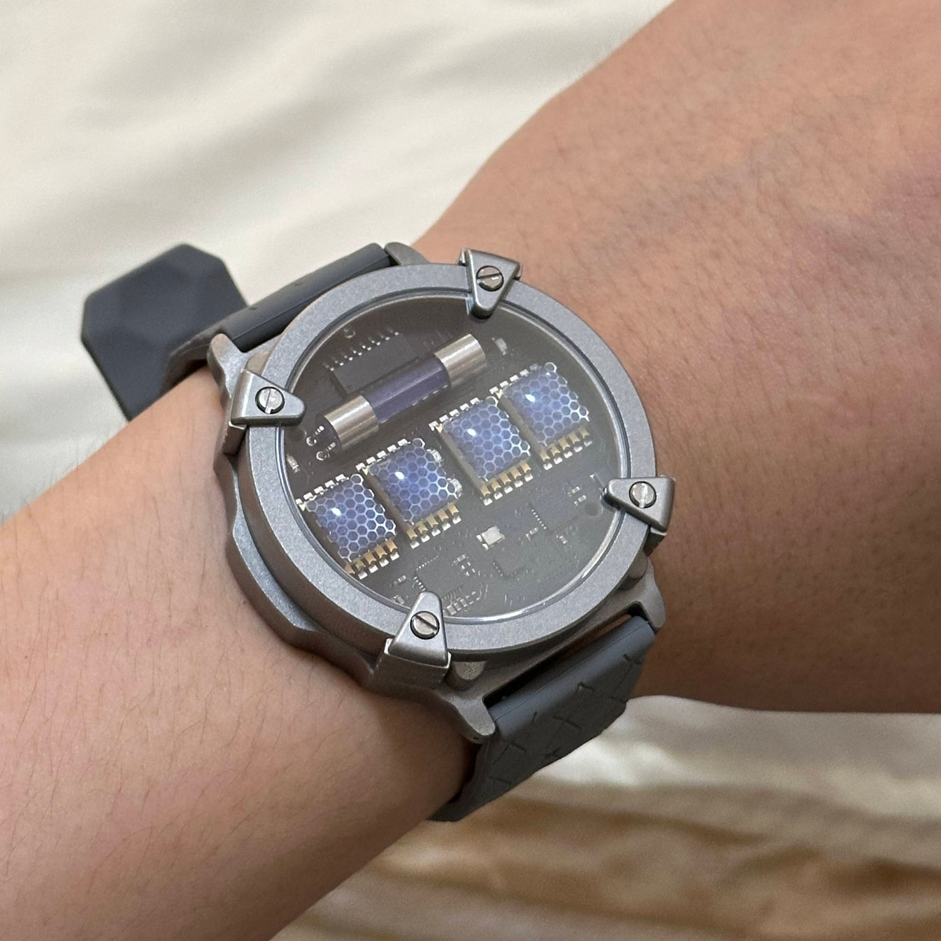 Nixie Tube Watch Ⅱ - Titanium -Handmade- Metro watch - MXGZS - Cyberpunk